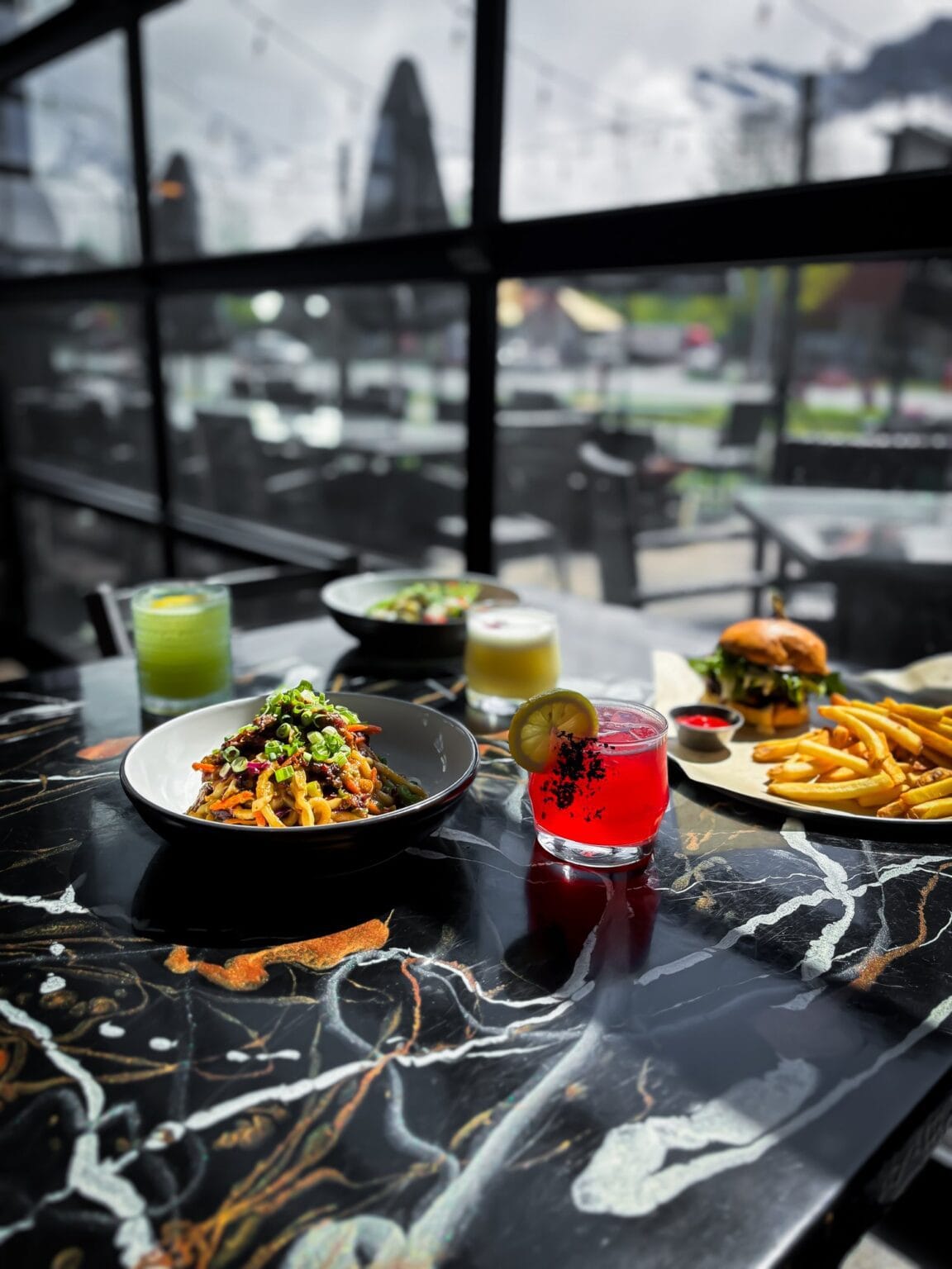 Blake Restaurant Brewhouse And Distillery - In Canmore