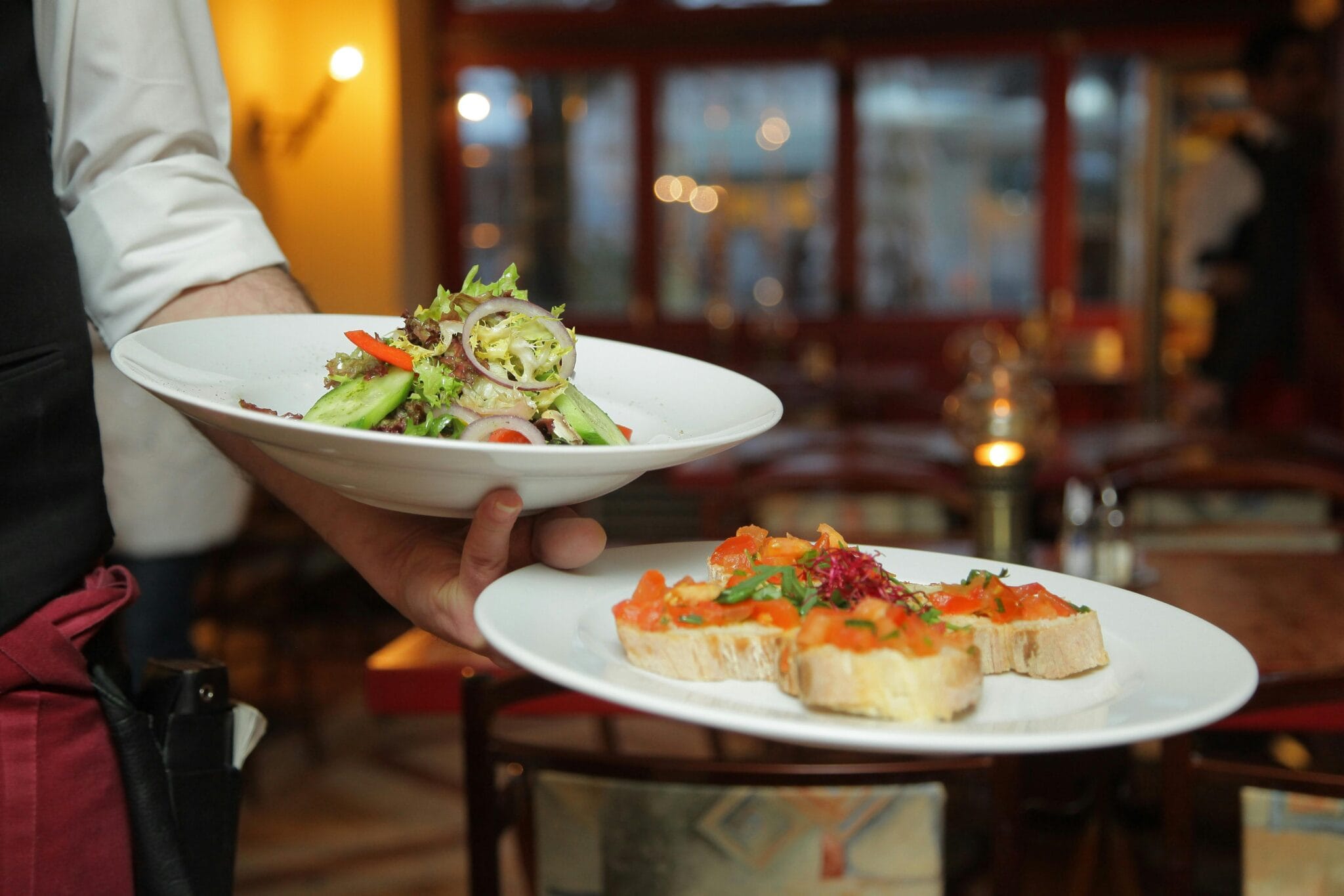 Best Restaurants in Canmore: Top Dining Spots to Try – In Canmore
