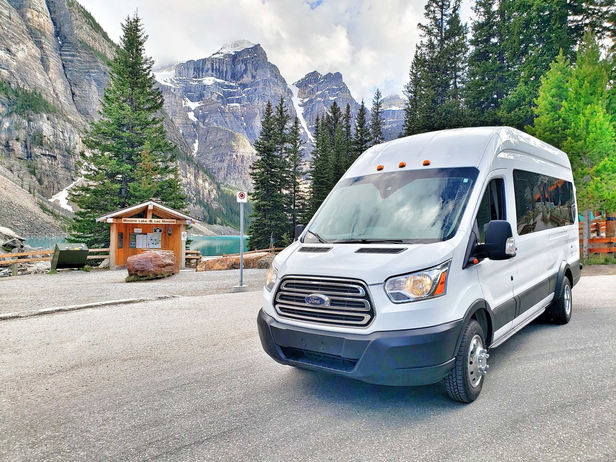 Canmore Travel - In Canmore